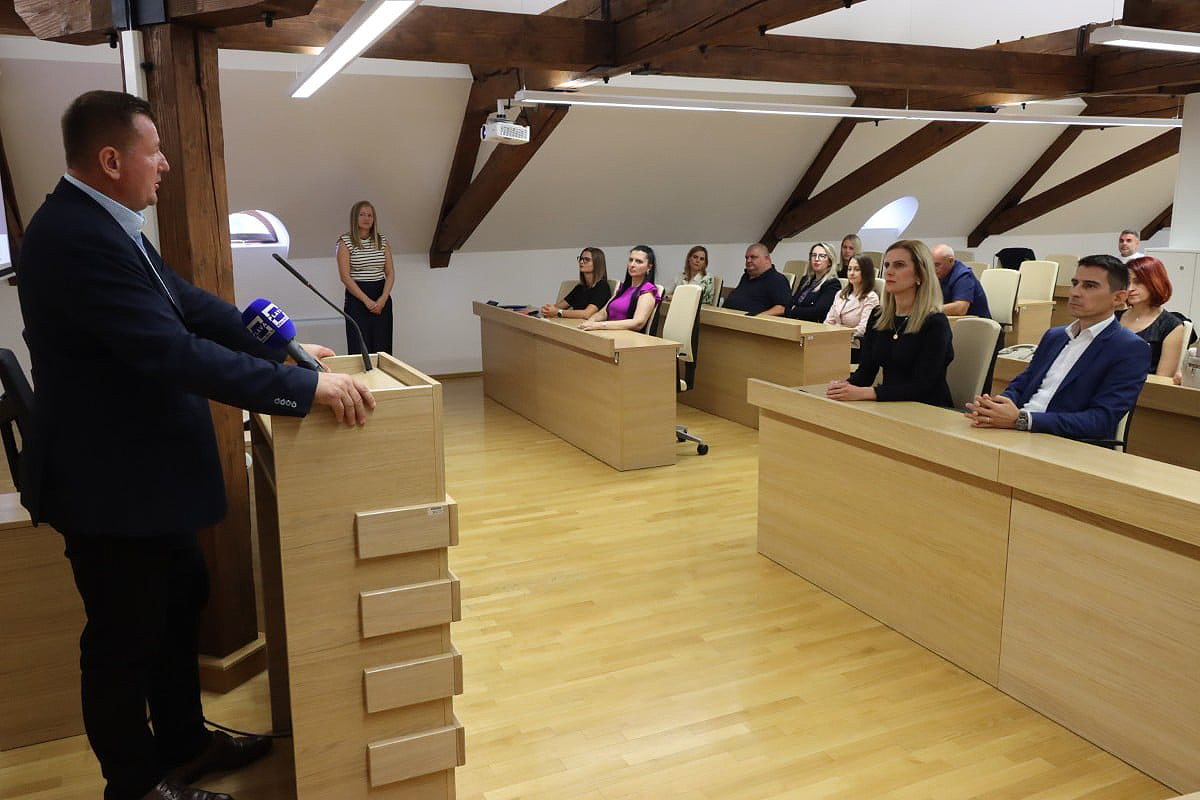 Najveći EU projekt u povijesti grada: Virovitica krenula u izgradnju nove osnovne škole i ...